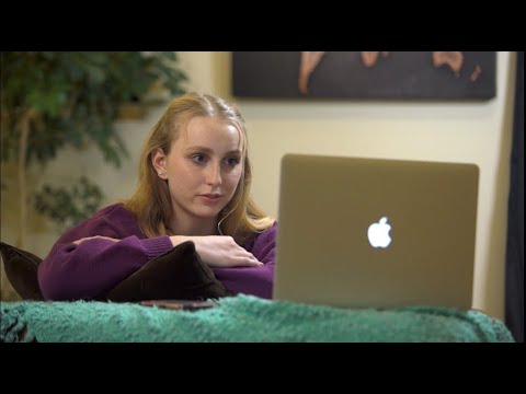 Adolescent brief intervention: "Erin" - YouTube