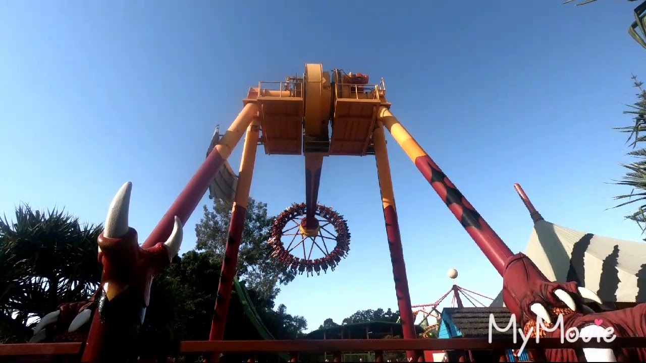 Dreamworld Vlog #1 with season passes! The Claw, Mick Doohans ...