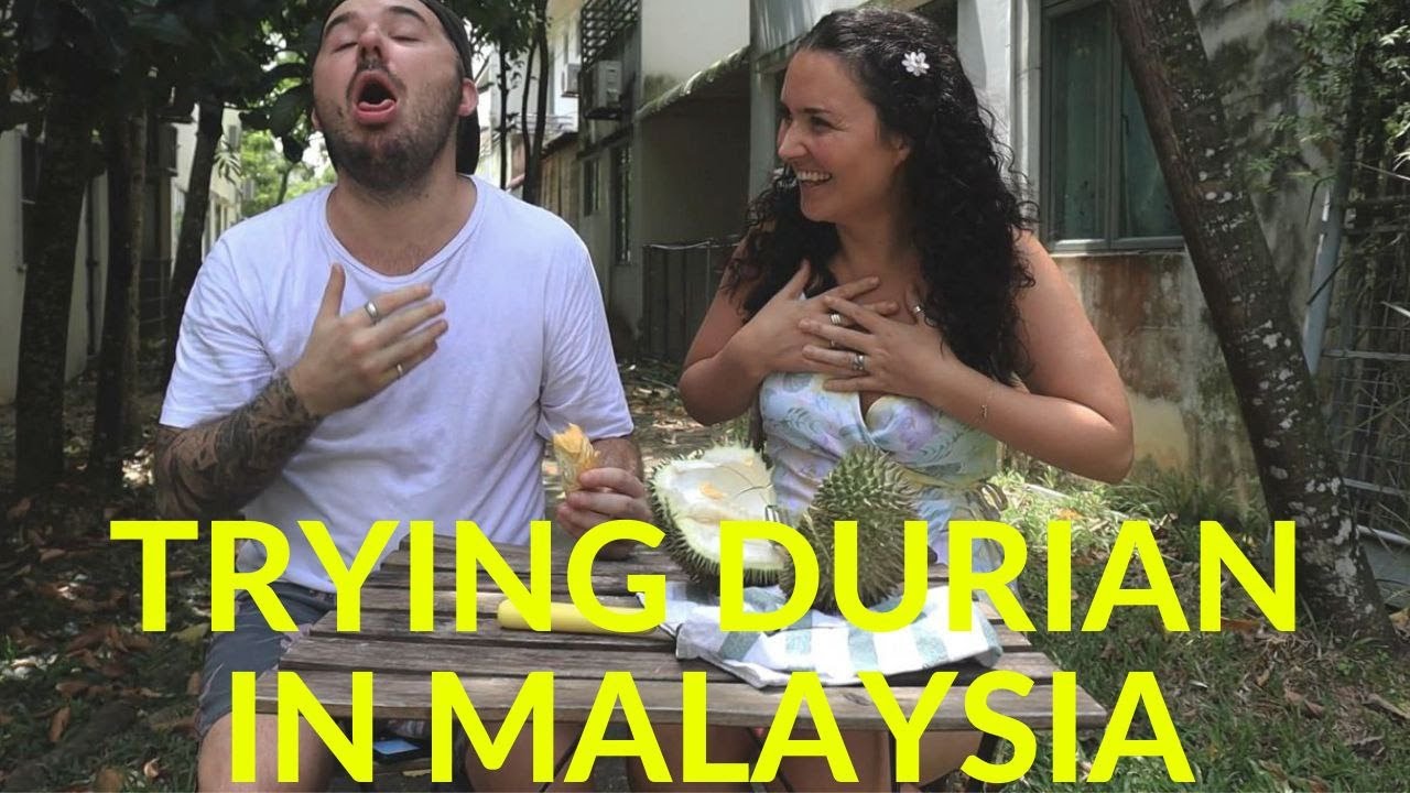 British Guy Tries Durian in Malaysia - YouTube