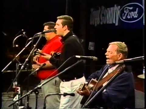 Charlie Waller & the Country Gentlemen (Bringing Mary Home) - YouTube