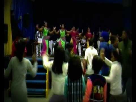 Podi Walan Kade Hatti Mutti _ Thapoda - YouTube