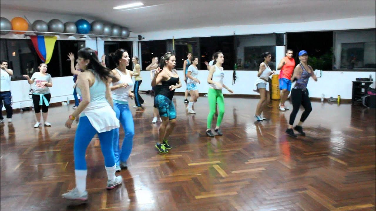 Clases de Rumba - YouTube