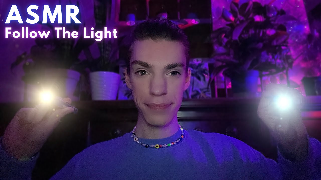 ASMR Quickly Follow The Light In The Dark 🌙 Light Triggers For ...