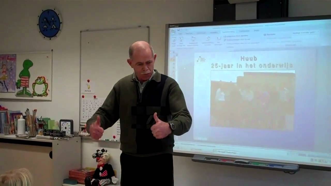 Meester Huub in de klas - YouTube