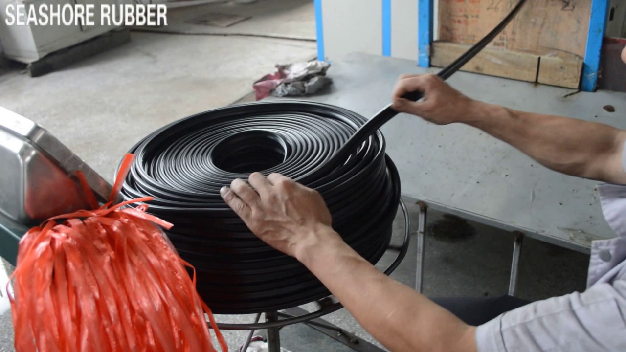 Packing for Extrusion Rubber Seal Strips - YouTube