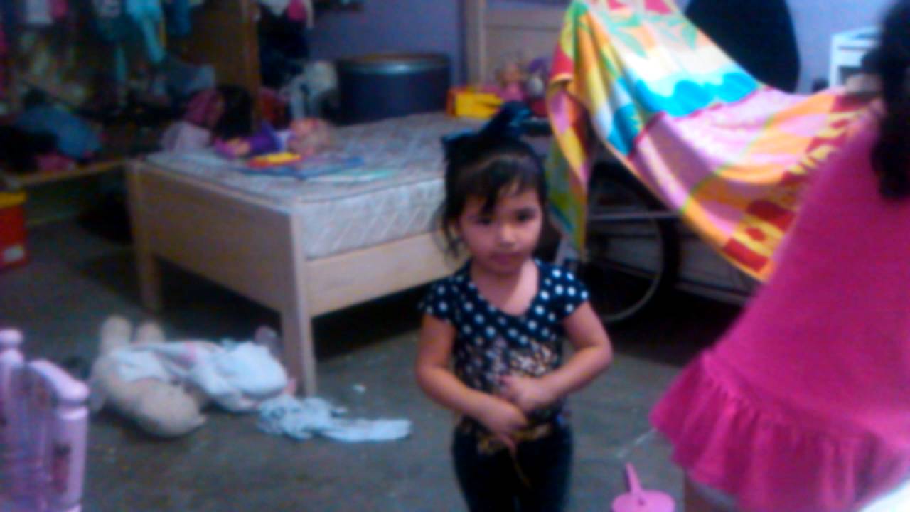 Mi Hermana Y Su Amiga Youtube