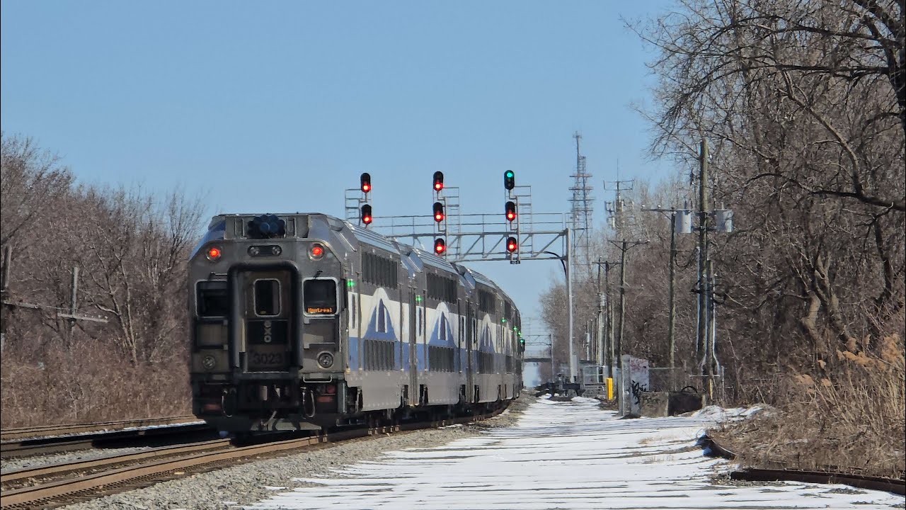 Exo Train 22 & CPKC Hi-Rail @ Gare Montréal-Ouest - YouTube