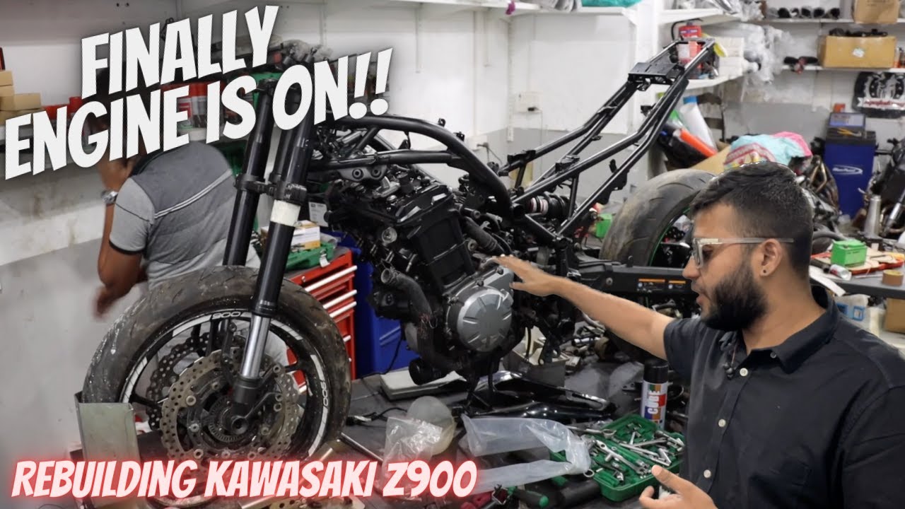 Kawasaki Z900 Rebuilding Ep-3 : Engine Chadgya bike pe!! - YouTube