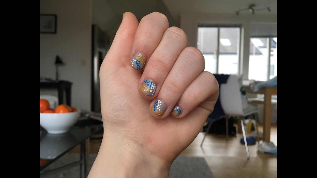 Dotting nail design using bobby pin - YouTube