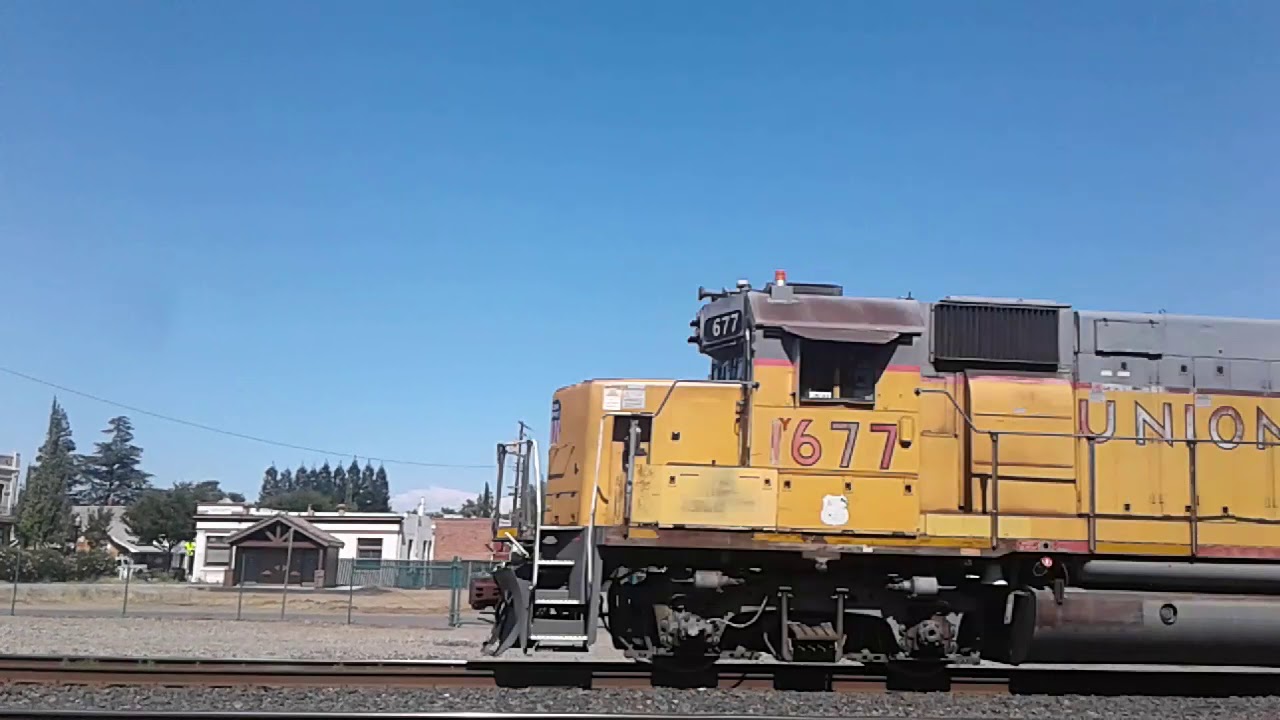 UP 1677 OR 677 UP 792 LEAD THE LODI LOCAL - YouTube