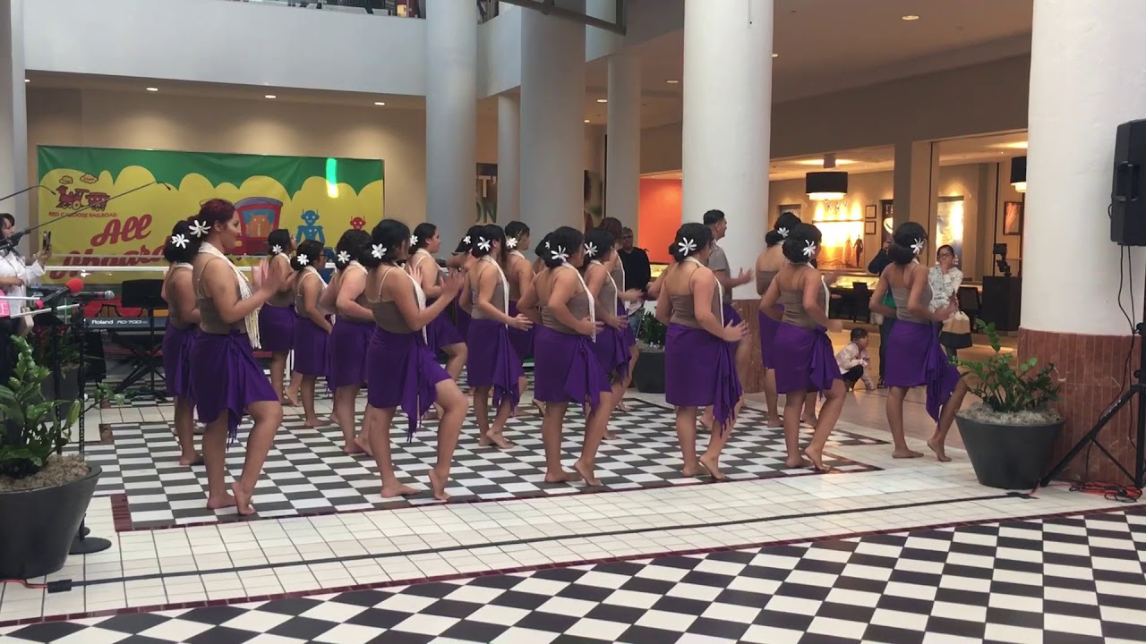 MainPlace Mall School choice Fair CHS Polynesian Dance - YouTube