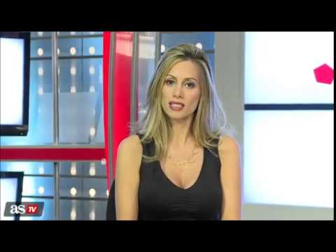 Karla Quiroga: "Me encanta la garra y la lucha de Gary Medel" - YouTube