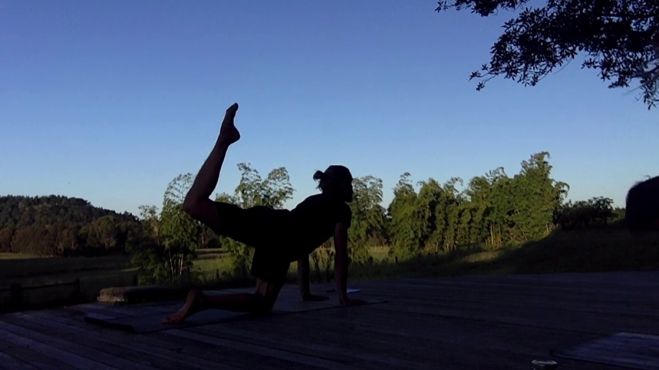 Yang Yoga By Juju - YouTube