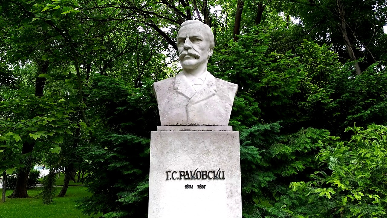 Паметник на Георги Раковски в Пловдив - YouTube