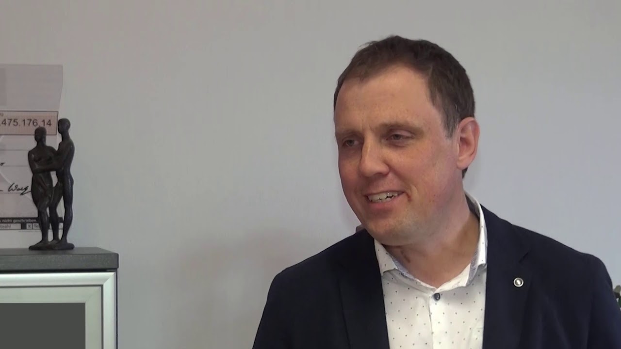 Hoyerswerda: Bürgermeister 100 Tage im Amt - LAUSITZWELLE - YouTube