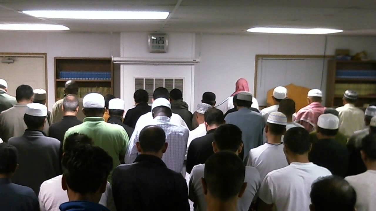 Sheikh Yosof Wanly Taraweeh 2:165-167 Masjid ul Nur - YouTube