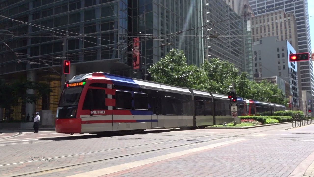 Trams/LightRail in Houston, Texas, USA 2021 - YouTube