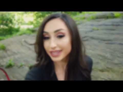 Hot Moments with Reya Sunshine