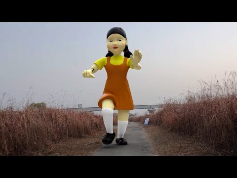 Squid Game Doll 오징어게임 영희가 나타났다! (공포) - YouTube