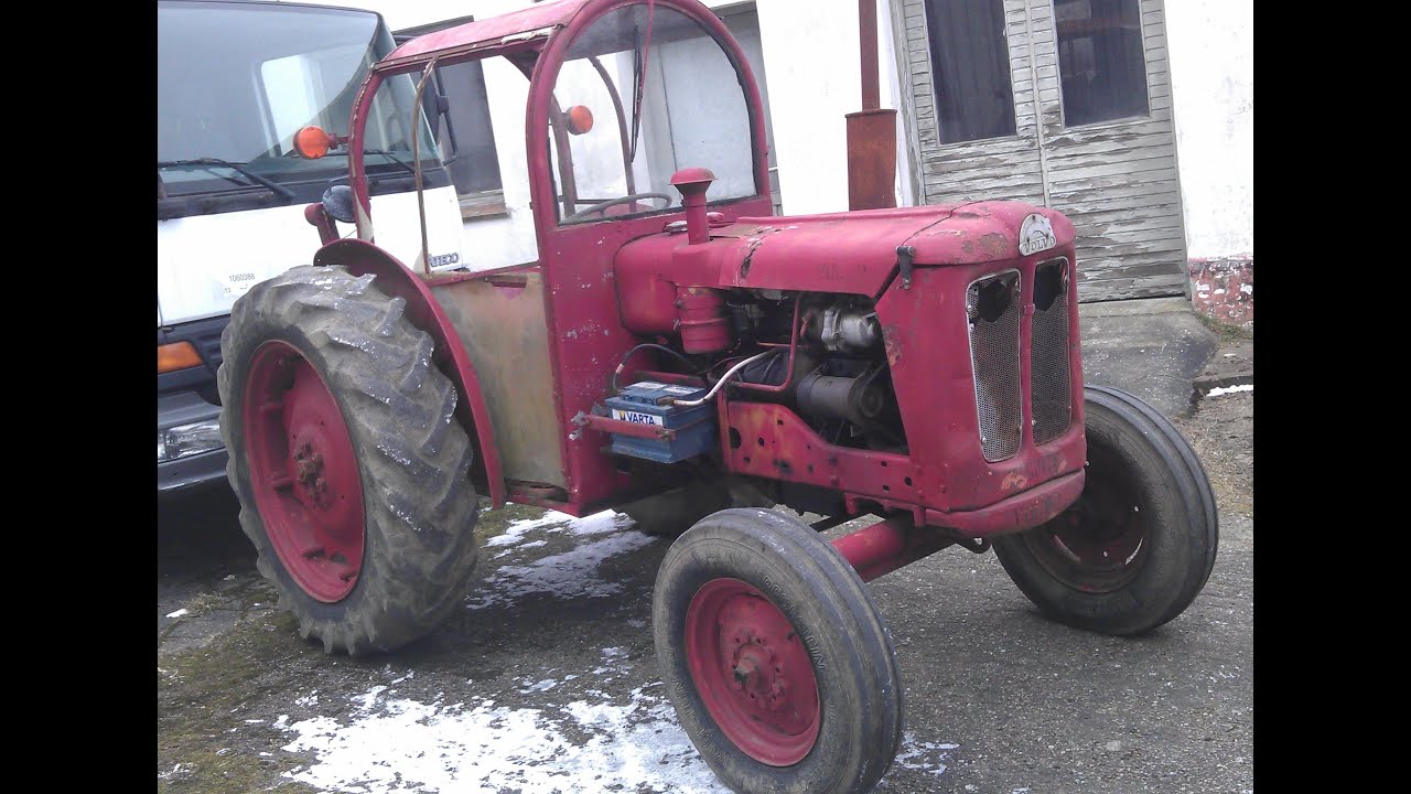 Volvo 320 Buster Traktor. - YouTube