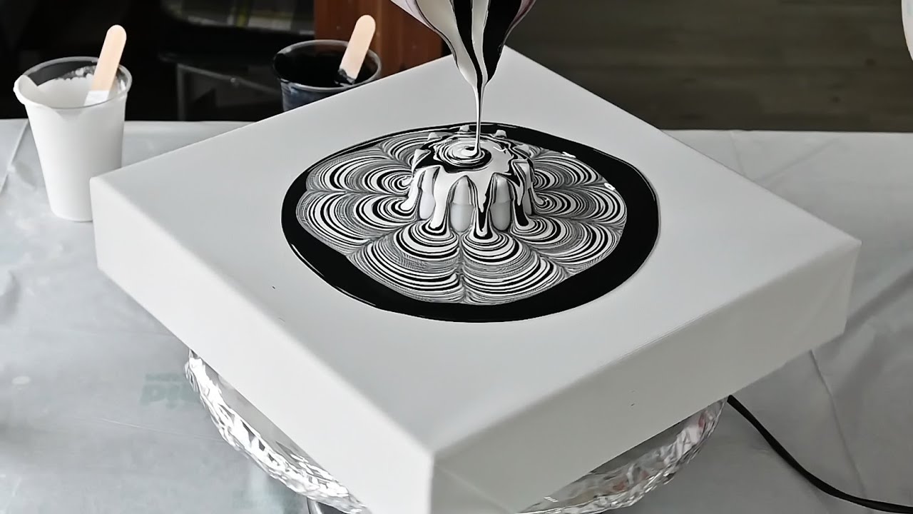 (928) BLACK and WHITE Acrylic painting ~ Cup bottom pour ~ Fluid art ...