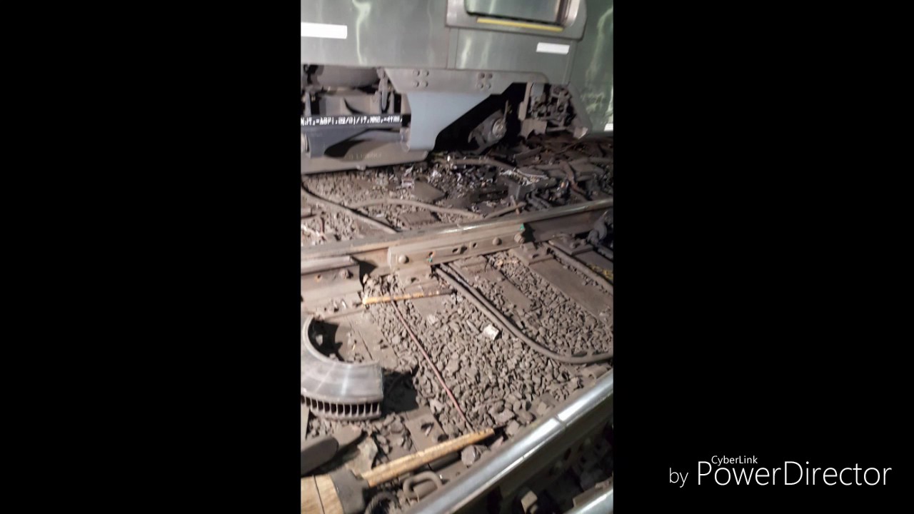 Amtrak Sunnyside Yard Wreck Crew - New Jersey Transit Derailed entering ...