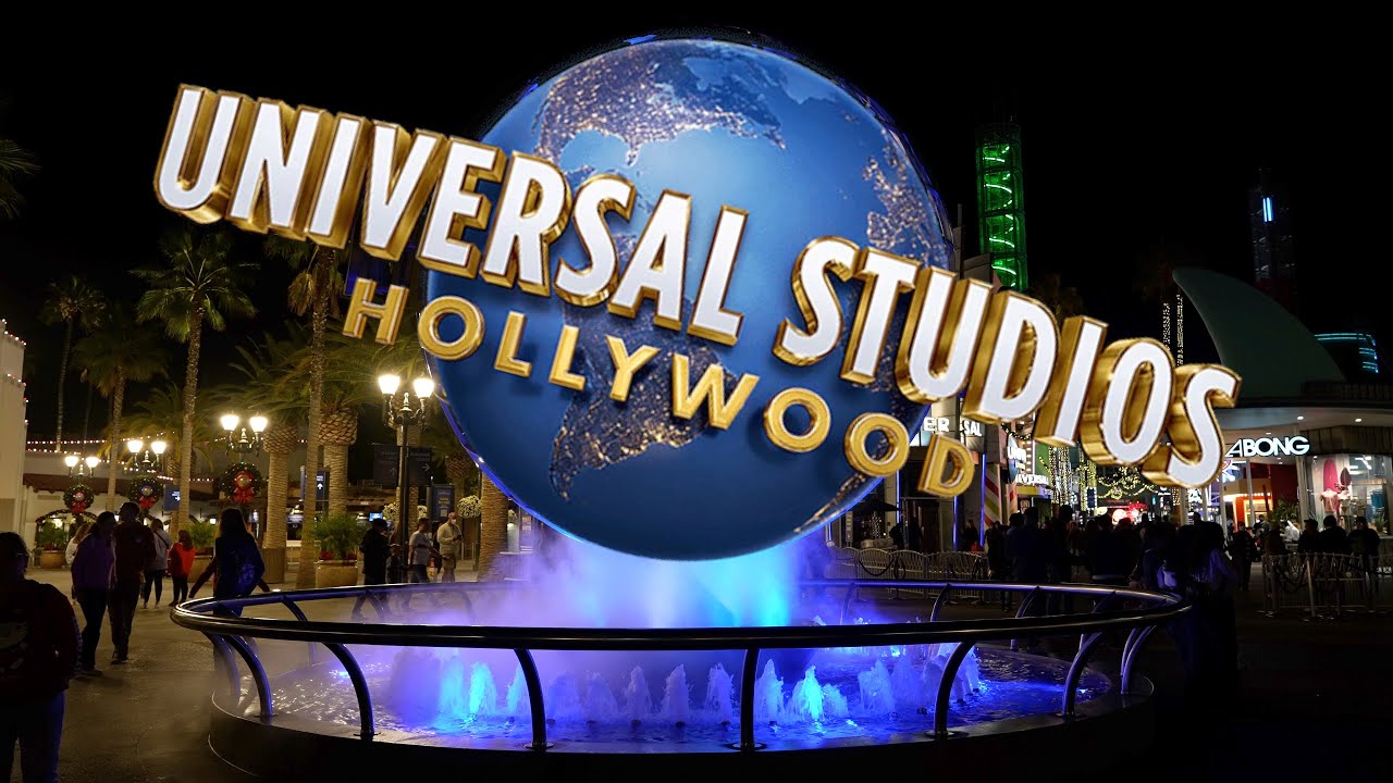 [4K POV] Spinning Globe at Night - Universal Studios Hollywood - YouTube