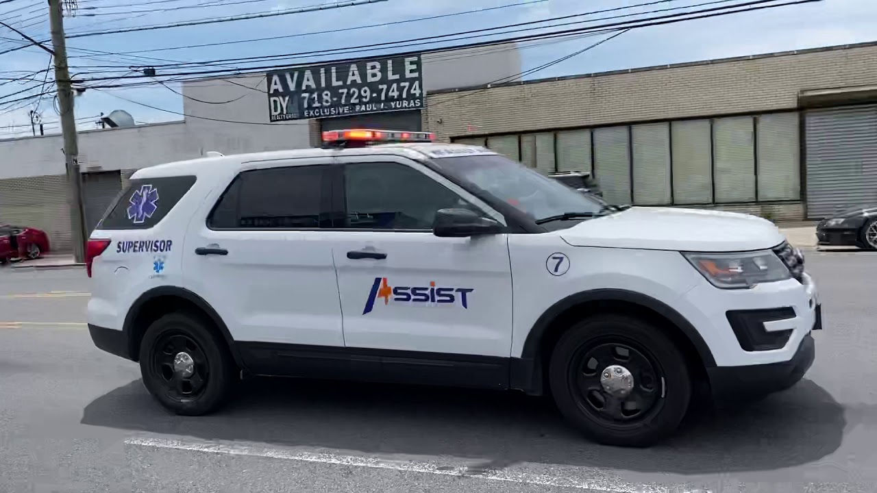 ASSIST EMS AMBULANCE SUPERVISOR RESPONDING ON REMSEN AVENUE IN CANARSIE ...
