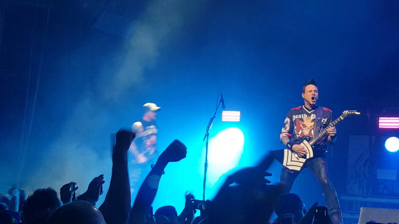 Five Finger Death Punch- "Lift Me Up" with Phil Labonte as Lead Singer ...