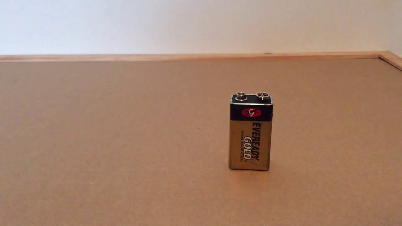 DIY 9 Volt Battery Clip! - YouTube