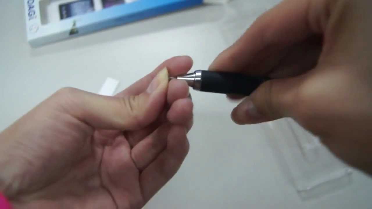 DAGi Universal Accurate capacitive stylus P702 demo with iPad iPhone ...