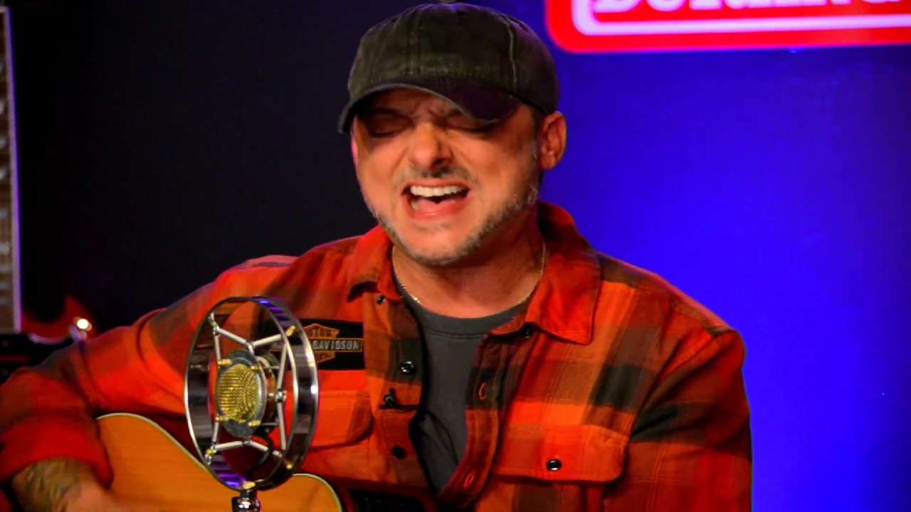 Matt Kennon - live at The 615 Hideaway! - YouTube