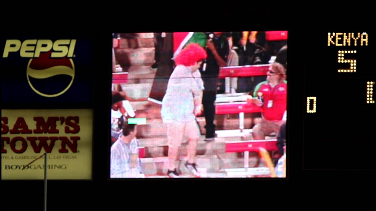 2012-02-10-Fat_Man_Shuffling-001.mov - YouTube