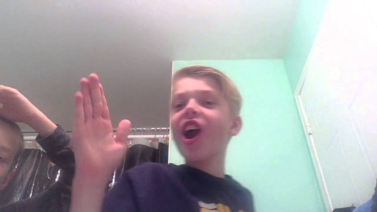 Epic poo prank by Bryson m - YouTube