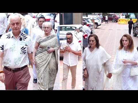 Kuku Kohli Prayer Meet: Poonam Sinha, Mumtaz, Anupam kher, Jackie Shroff, Asha Parekh & Others