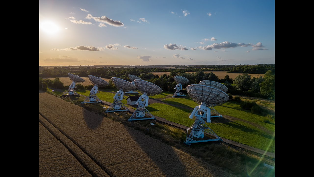 Arcminute Microkelvin Imager, Mullard Radio Astronomy Observatory - YouTube
