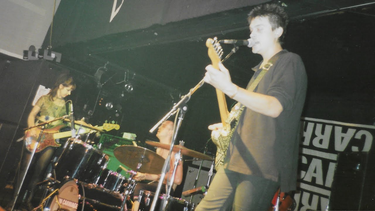 Sun Carriage - live at The Old Queen's Head, Brixton, London 17th ...