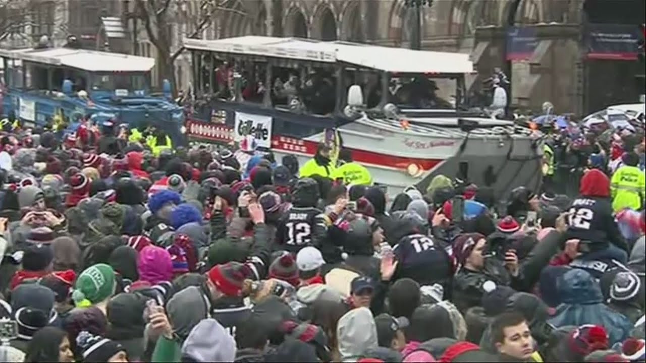 Boston Patriots parade Super Bowl title in the snow - YouTube