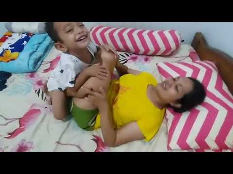 Bermain jungkitan, ada aja tingkah lucu dan usil Dek Bhim