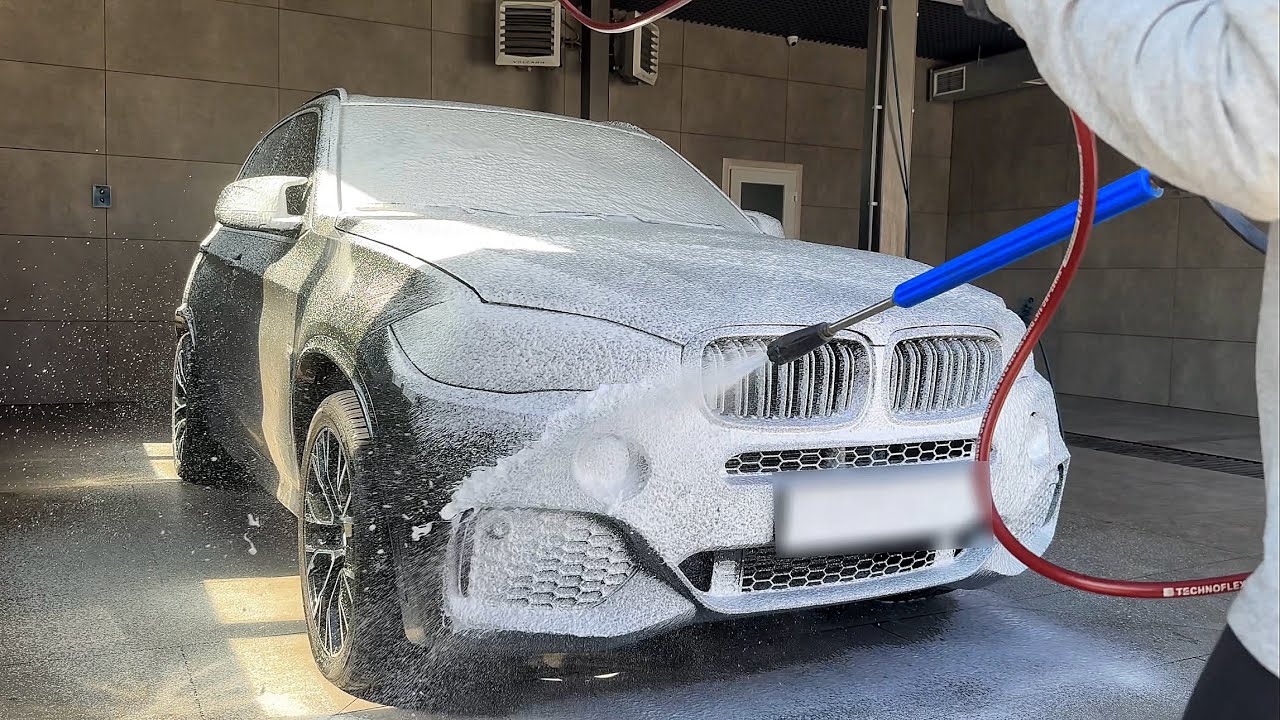 Wash The Dirtiest BMW X5! Deep Exterior Detailing - YouTube