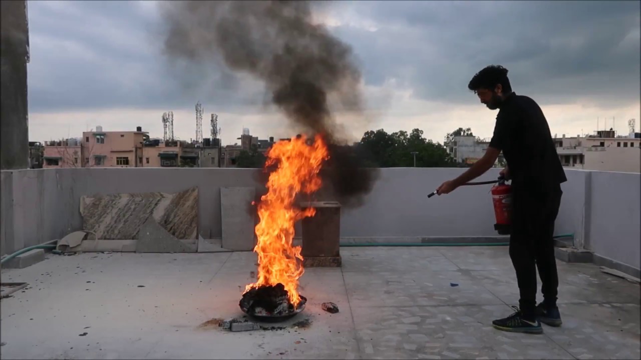 ABC Fire Extinguisher Demo (Brand Classic Agnee) - YouTube