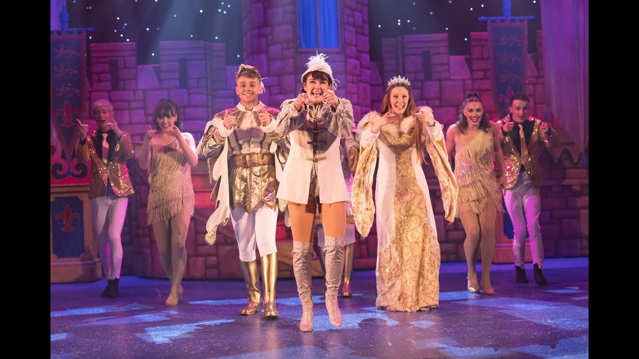 Robin Hood - the Greatest Pantomime Adventure at Saffron Hall - YouTube