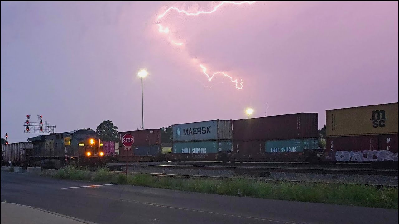 Two Really Cool "Book End" Trains On The CSX Main & Two Near "Darwin ...