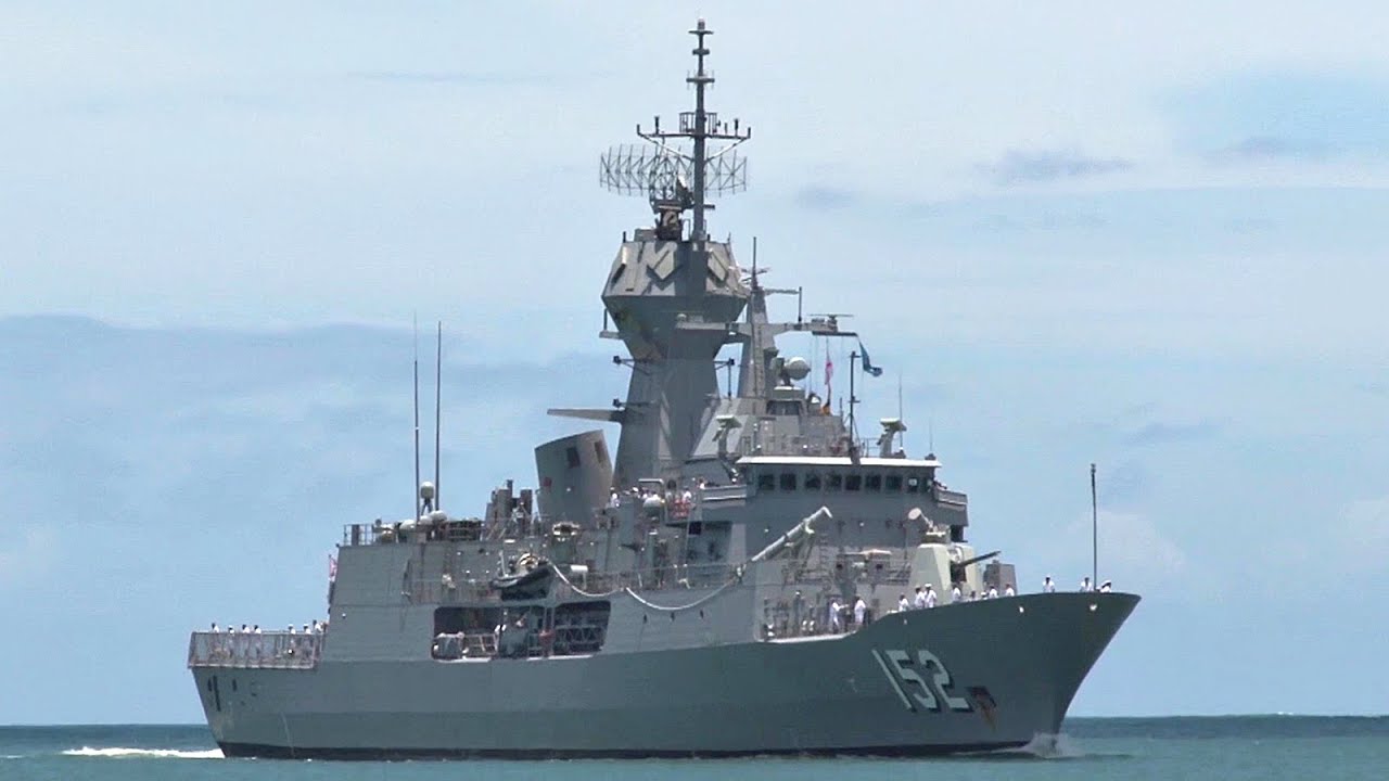 Royal Australian Navy HMAS Warramunga Arrives At Pearl Harbor For ...