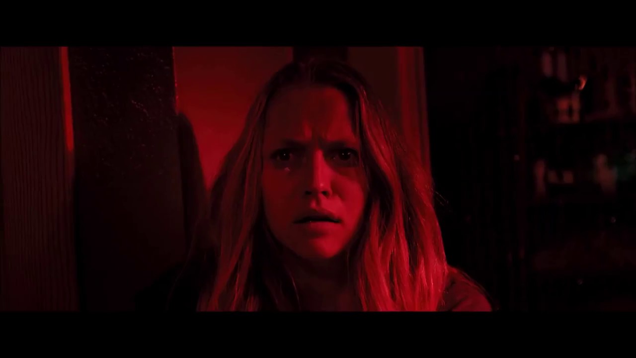 Lights Out (2016) The red light scene - YouTube