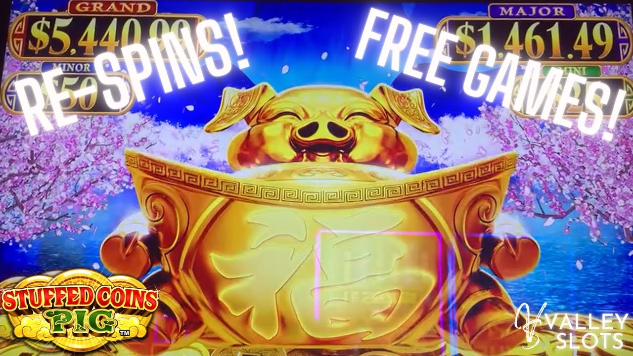 3 Features But Couldn't Wake up the Pig on Stuffed Coins Pig Slot ...