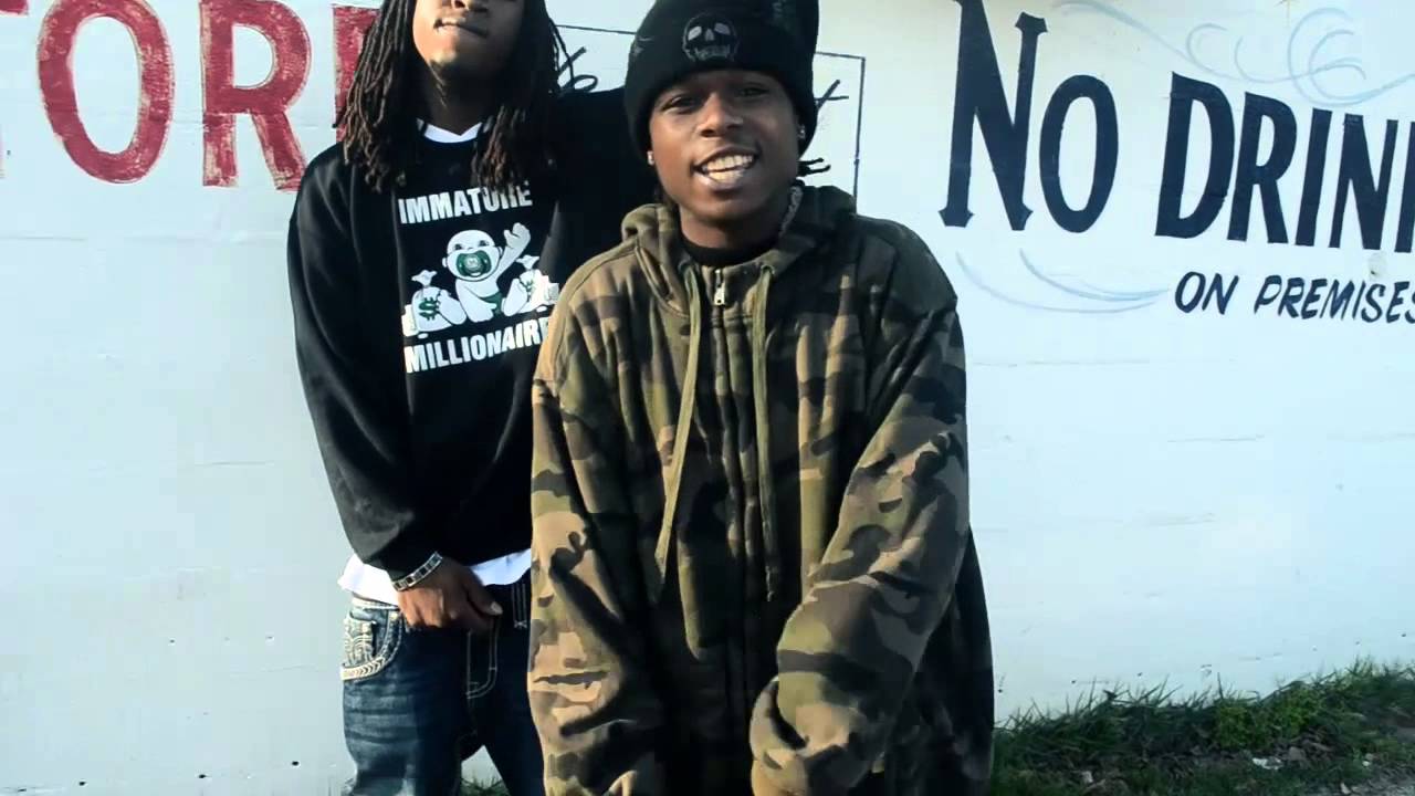GANGSTA DRE AND DOOCHIE-TRAP LIFE (OFFICIAL MUSIC VIDEO) - YouTube