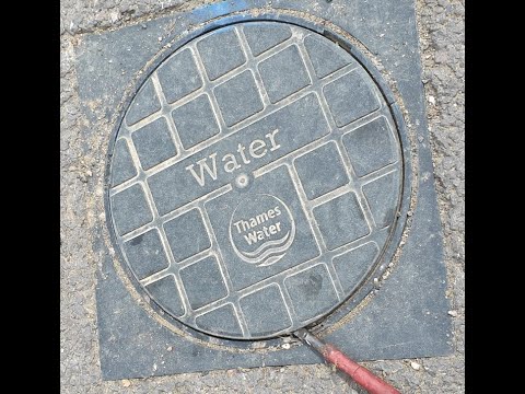 How to turn off Mains Water supply tap - Burst water pipe - YouTube