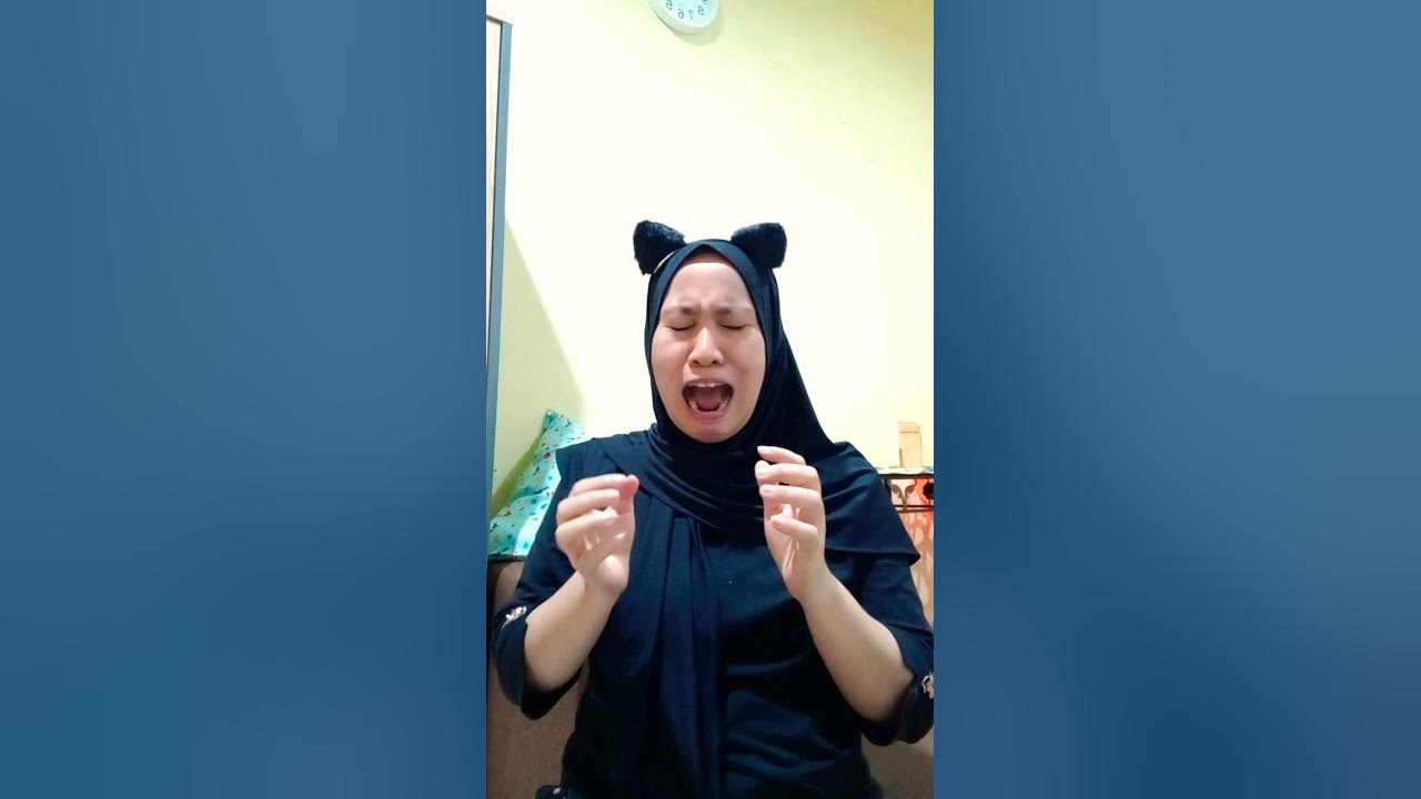 Malah nangis🤭 #comedy #shorts - YouTube