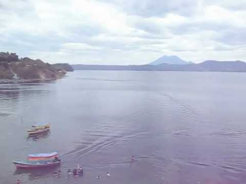 VISTA PANORAMICA DESDE EL FARO DE APULO LAGO DE ILOPANGO - YouTube